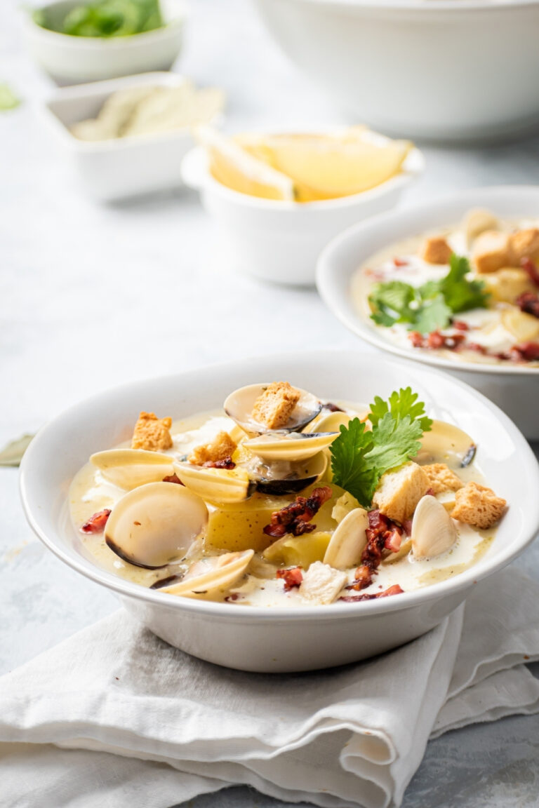 Instant Pot Clam Chowder | New England Style Recipe