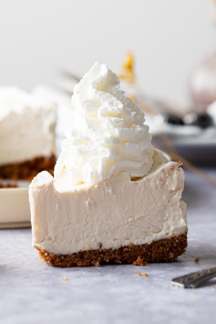 No Bake Cheesecake With Cool Whip - Quick & Easy Dessert