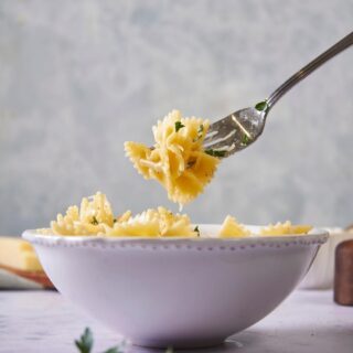 How To Cook Pasta In The Microwave PERFECTLY In Just 5 Minutes