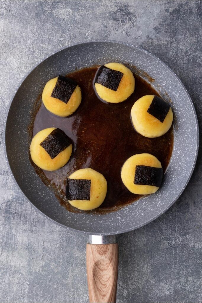 Potato Mochi With A Delicious Sauce | Easy To Make In Only 20 Minutes