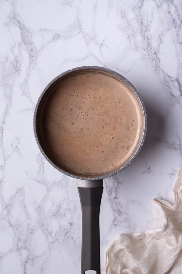 Copycat Starbucks Gingerbread Latte (Made In 5 Minutes)