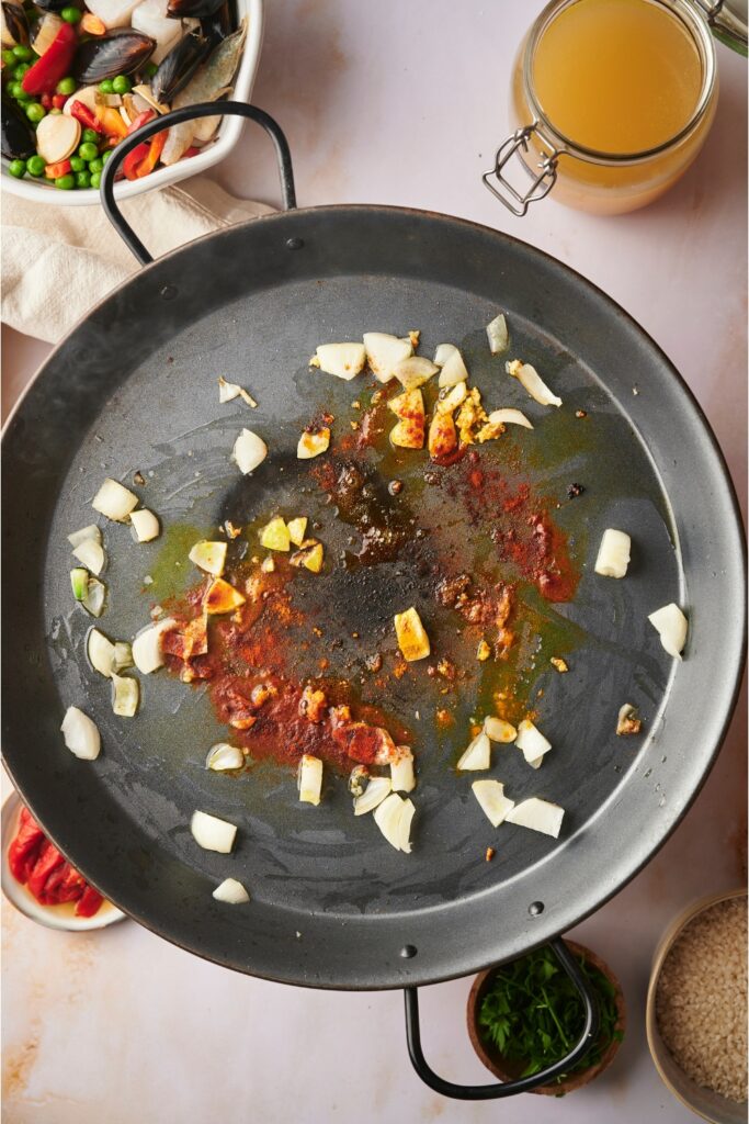 Easy One-Pan Seafood Rice Recipe (Ready in 30 Minutes!)