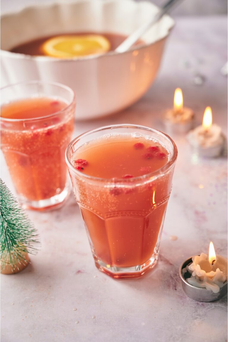Holiday Punch (Christmas Punch Recipe With or Without Alcohol)