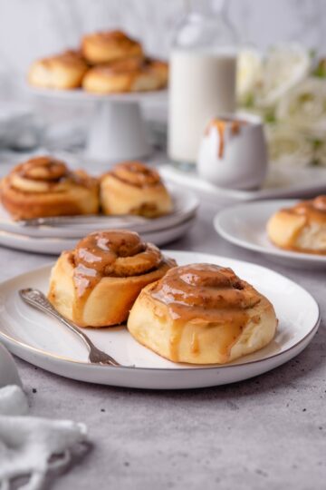 The Best EASY Caramel Rolls | Soft & Fluffy With Caramel Sauce