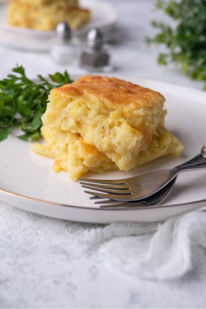 The BEST Easy Cheesy Potato Casserole Recipe (Prepped In 5 Minutes)