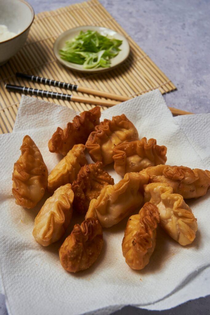 The BEST Easy Crab Rangoon Recipe (Made In Just 20 Minutes)