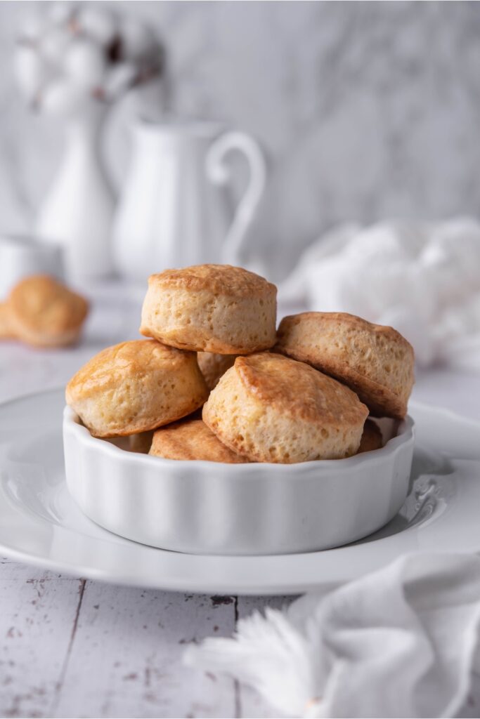 SUPER EASY Copycat Popeyes Biscuit Recipe (Made In 30 Minutes)