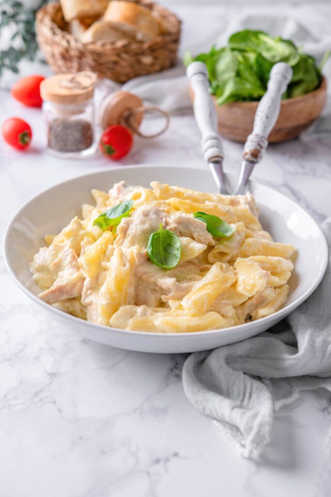 Crockpot Chicken Alfredo
