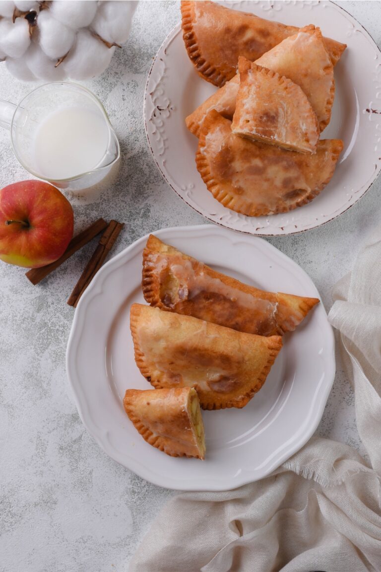 Fried Apple Pies (Amish Apple Fry Pie Recipe)
