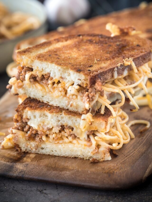 Spaghetti Grilled Cheese - I'm Hungry For That