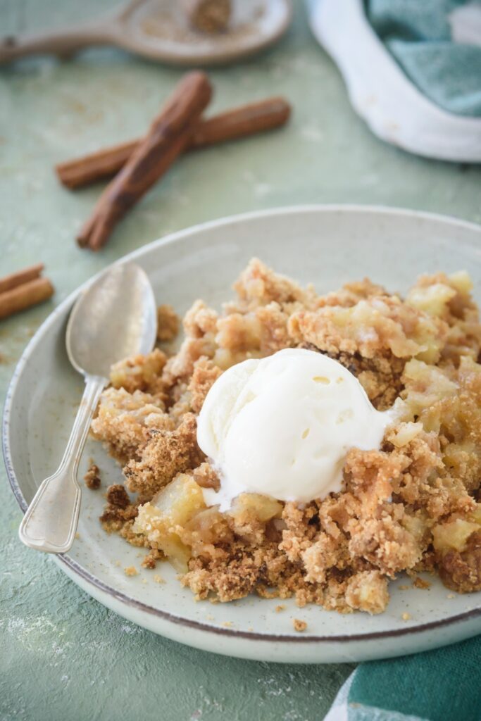 Simple Apple Crumble Recipe
