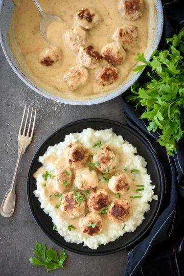 Meatballs and Rice (One Pot Recipe)