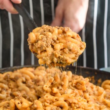 30 Minutes Hamburger Mac And Cheese Recipe (SUPER EASY)