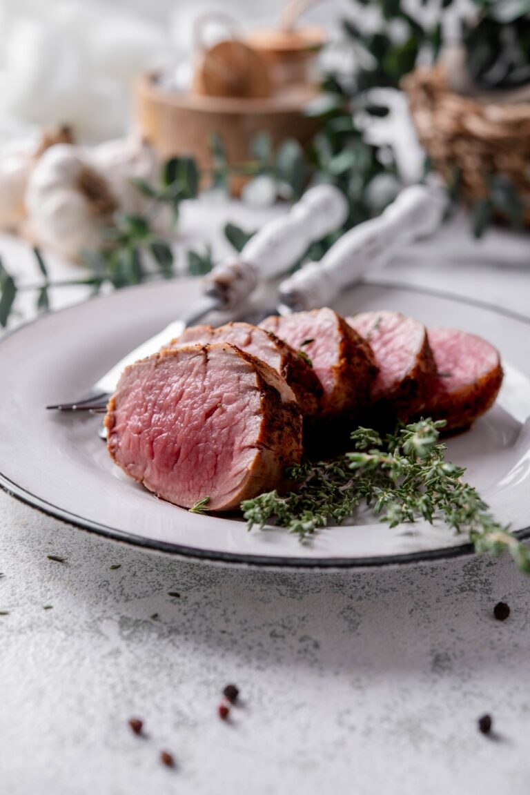 Pan Seared Venison Tenderloin Recipe (With Garlic Herb Butter)