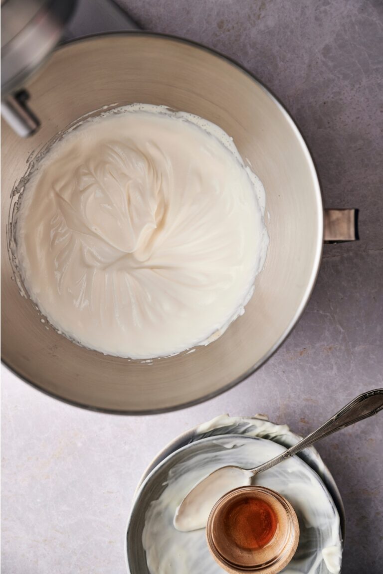 How To Make Crème Fraîche (And How To Use It)
