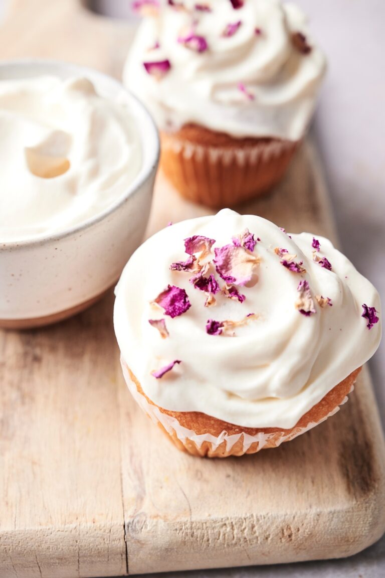 How To Make Crème Fraîche (And How To Use It)