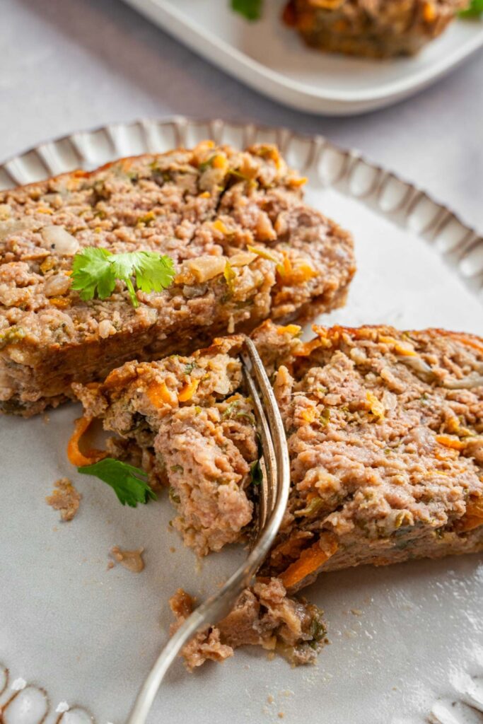 Meatloaf Recipe with Crackers (No Breadcrumbs)