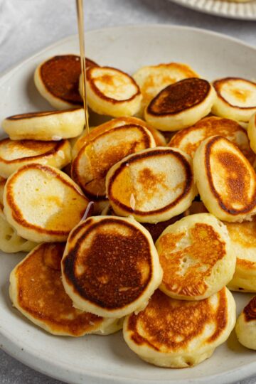 Mini Pancakes (Quick and Easy Recipe)