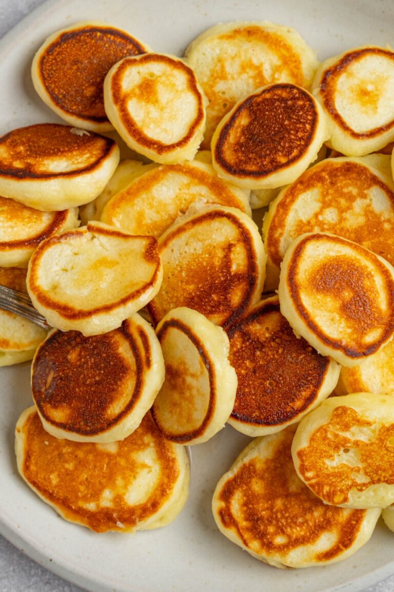 Mini Pancakes (Quick and Easy Recipe)