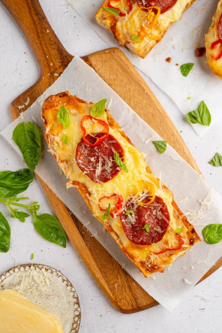 Garlic Bread Pizza