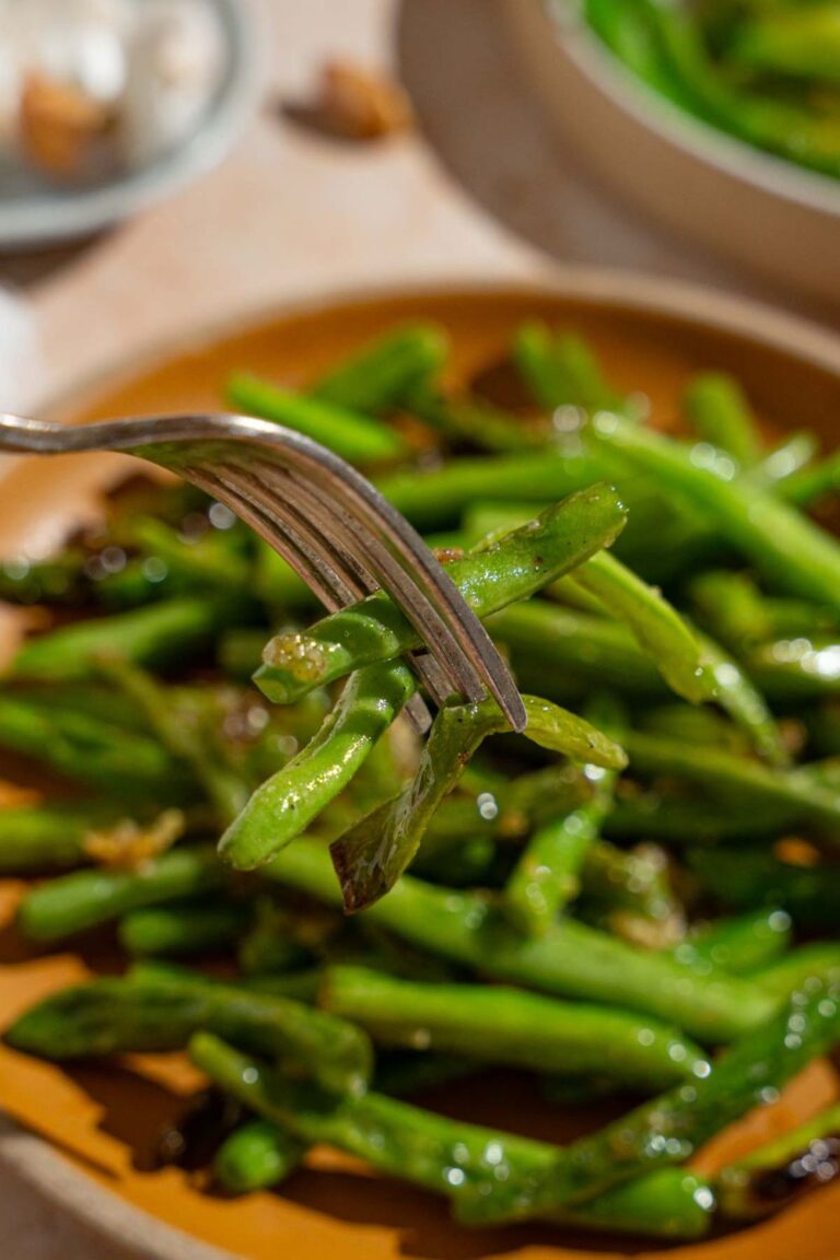 Din Tai Fung Green Beans (Copycat Pan Fried Green Beans)