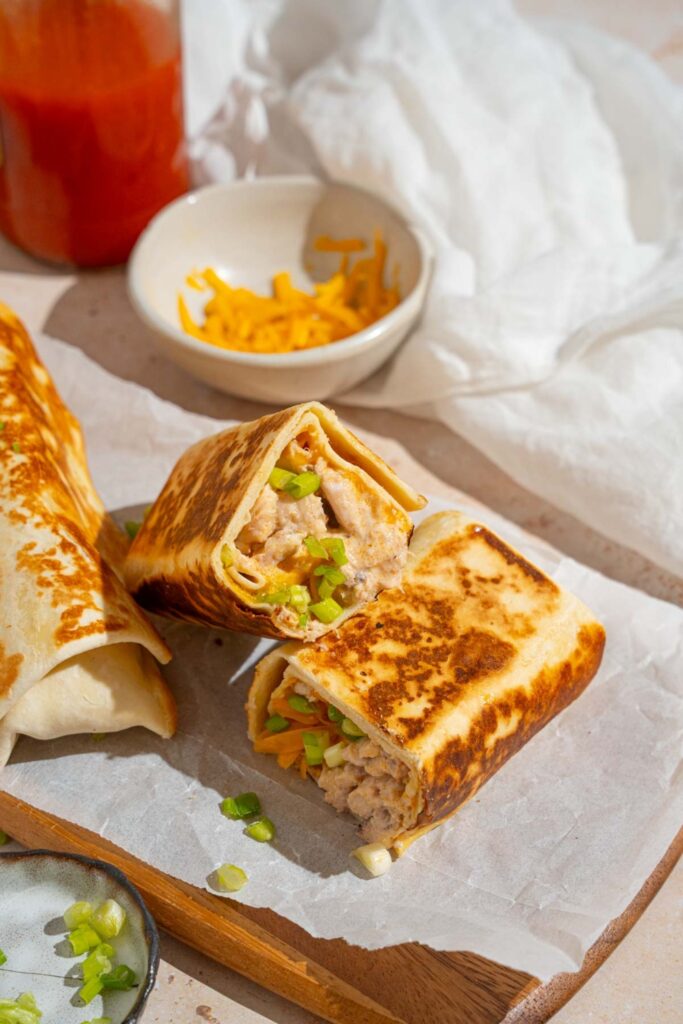 Cheesy Garlic Chicken Wraps (High-Protein Chicken Wraps)