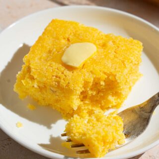 Fat Daddy's Cornbread (Old Fashioned Buttermilk Cornbread)