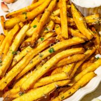 Garlic Parmesan Fries (Extra Crispy Restaurant-Style Recipe)