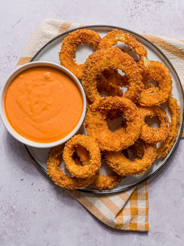 Boom Boom Sauce Recipe with Onion Rings - I'm Hungry For That