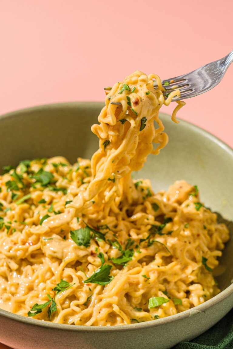 Cheesy Maggi (Viral Chili Cheese Noodles Recipe)